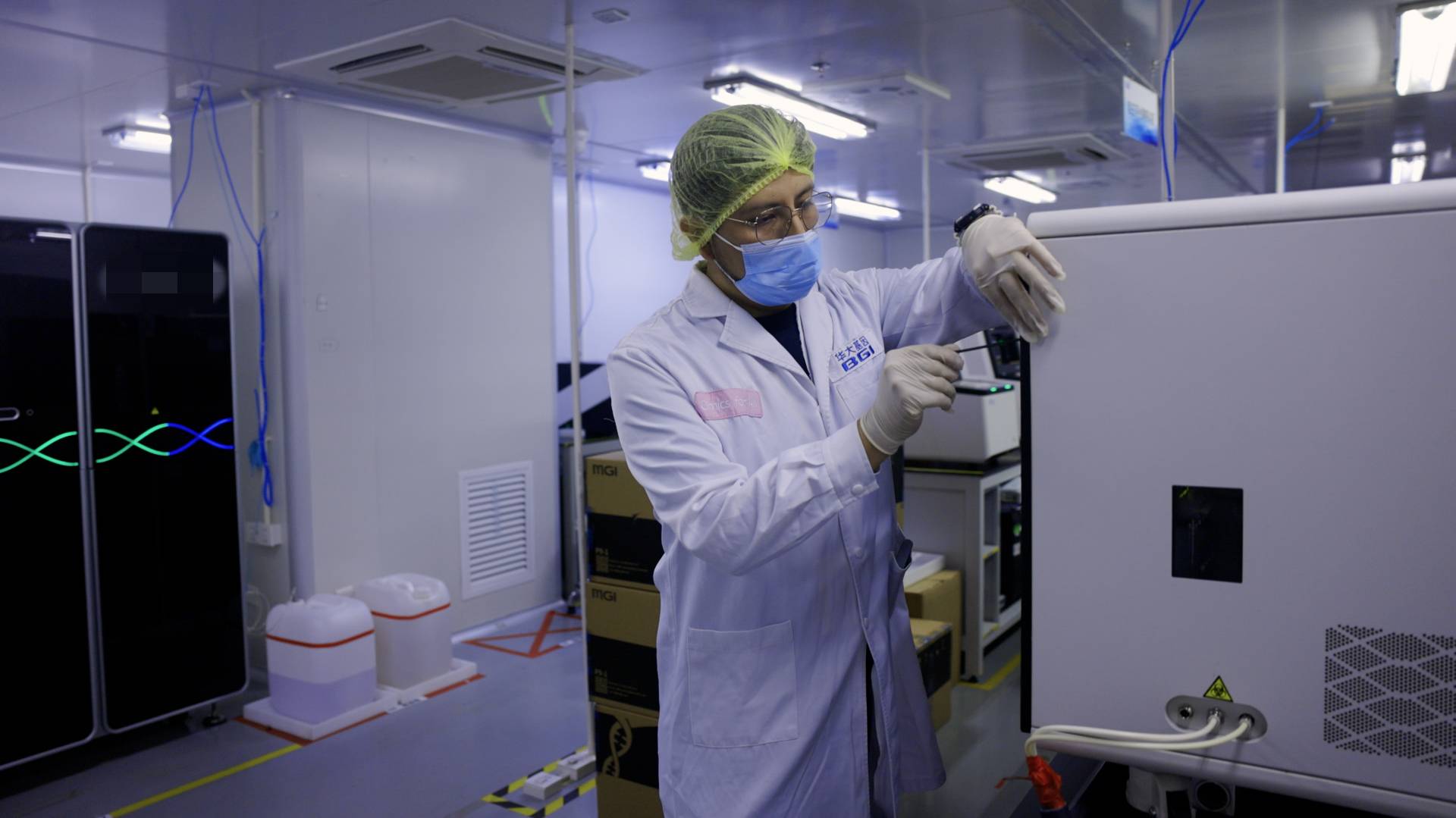 Christian's Tool-trekking Adventures, From Shenzhen to the World